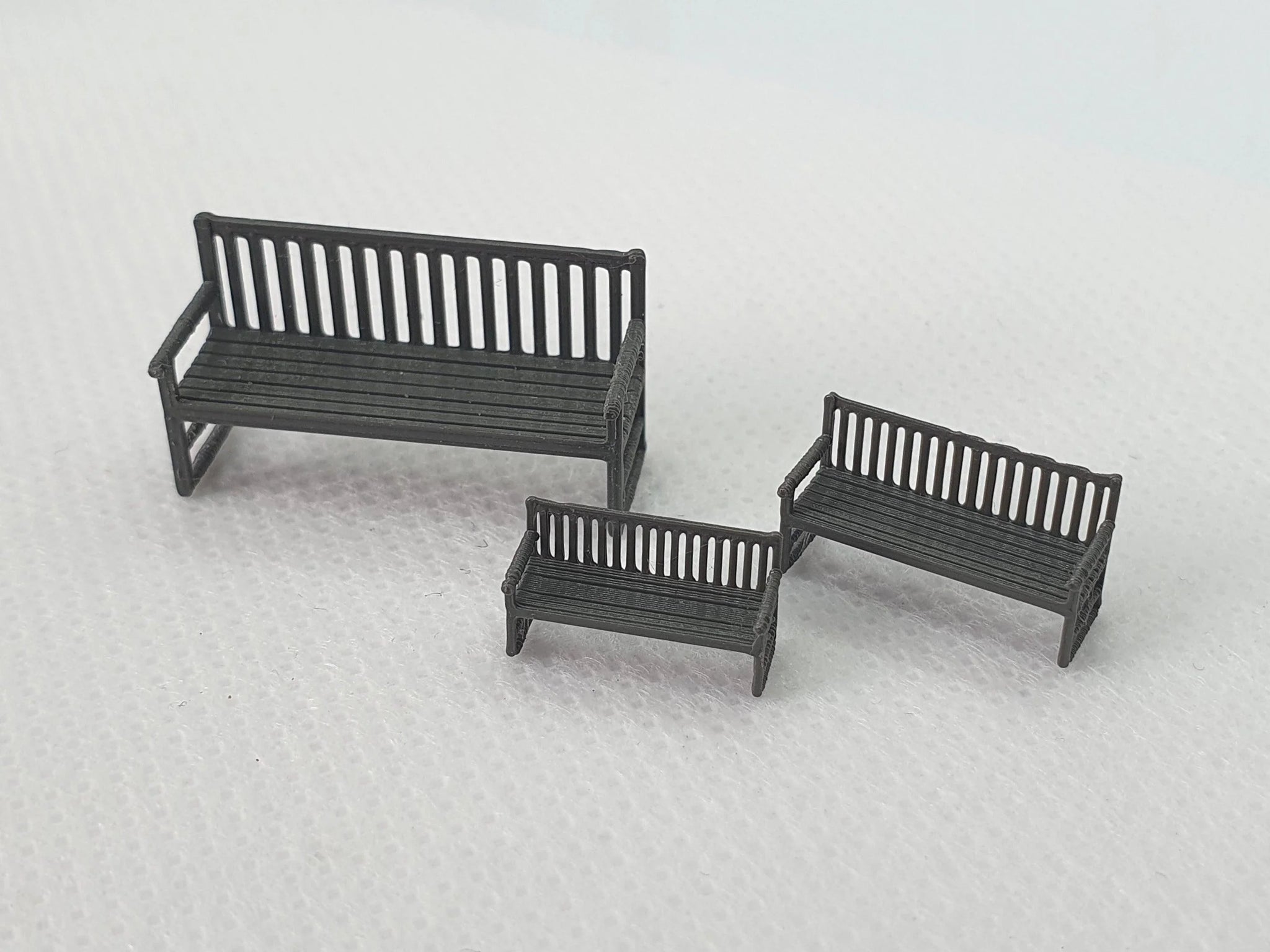 Park bench (set of 6) for model railway layouts - O OO TT N gauge ...
